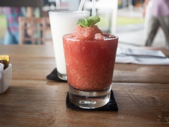 Great Places for your Sunset Drink In Seminyak | Almost Landing - Bali